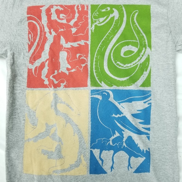 Wizarding World Of Harry Potter | Shirts | Harry Potter Licensed Merch ...